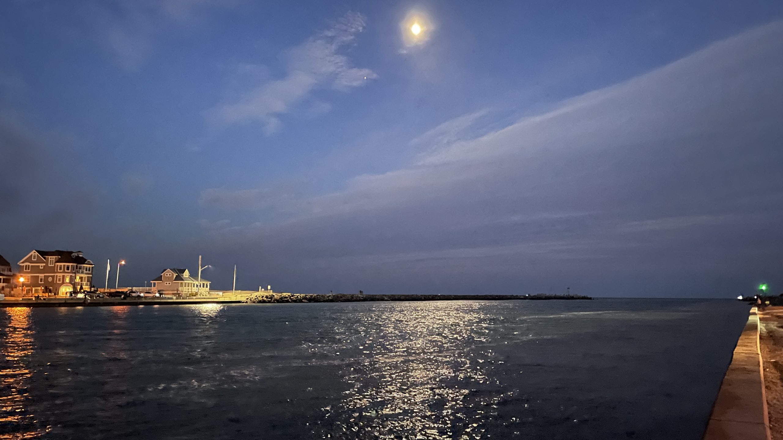 Moonlight, Jupiter Shine Over the Ocean on ‘Black Friday’ at the Jersey ...