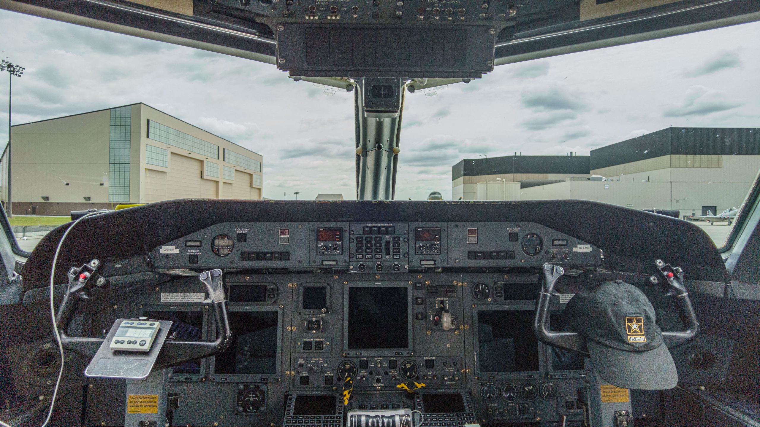 The Black and Gold: Shorebeat Flies Along With U.S. Army’s ‘Golden ...